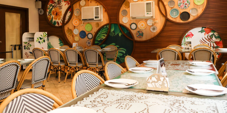 Packages - Red Platter